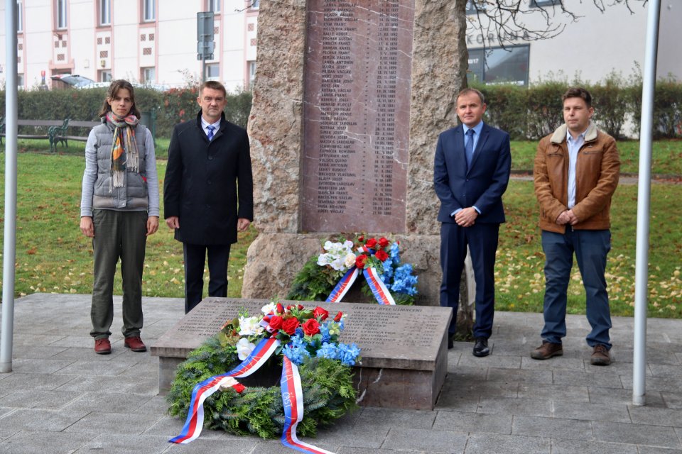 Informační server Městské části Praha 16: Pietní akt ke Dni vzniku samostatného Československa ...